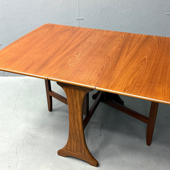 G-PLAN(ジープラン) / Fresco GATELEG TABLE ゲートレッグテーブル (502) – NONOR FURNITURE